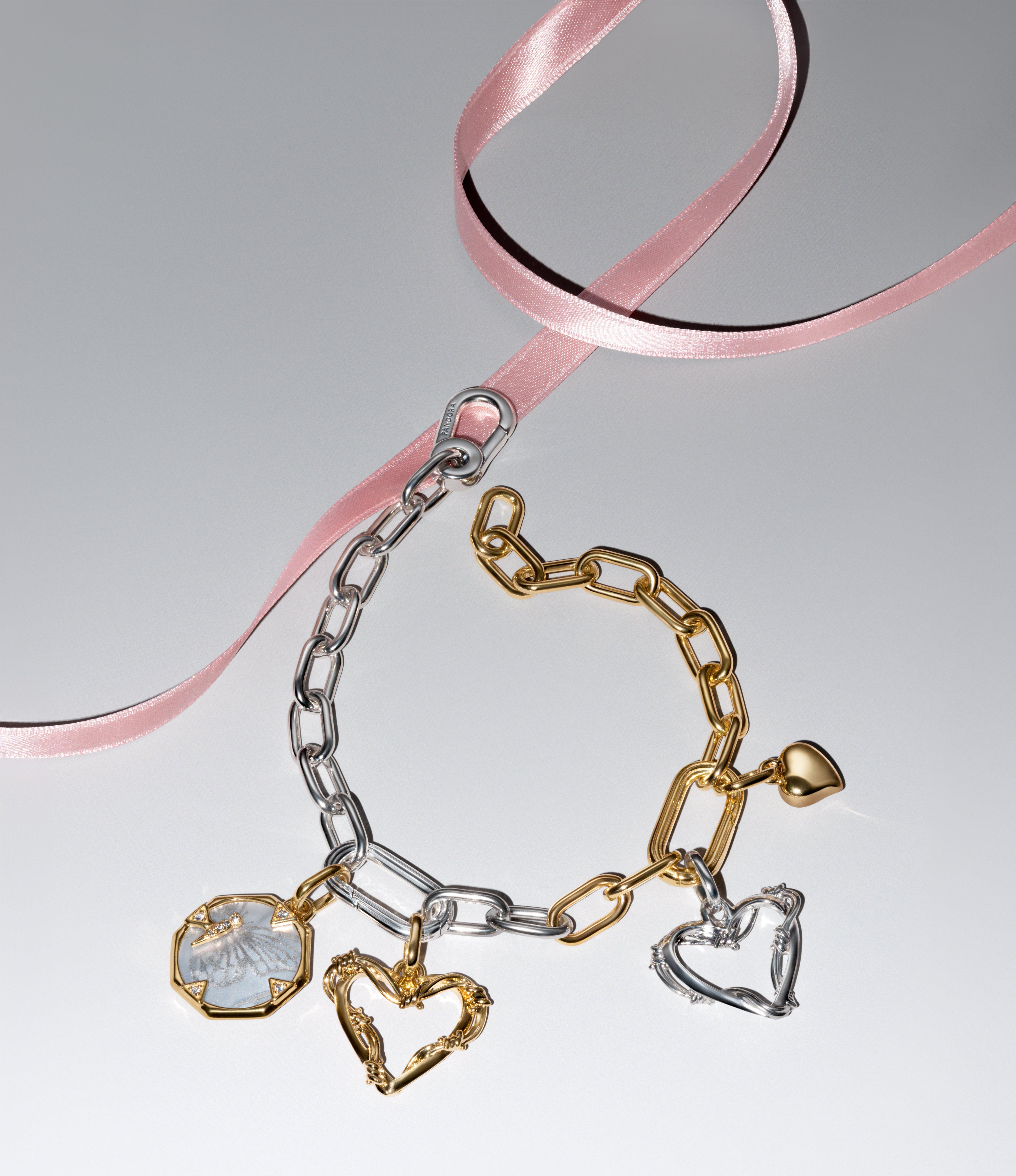 ジュエリー&アクセサリー | 商品一覧 | Pandora JP(パンドラ) ジュエリー&アクセサリー | 商品一覧 | Pandora JP(パンドラ)